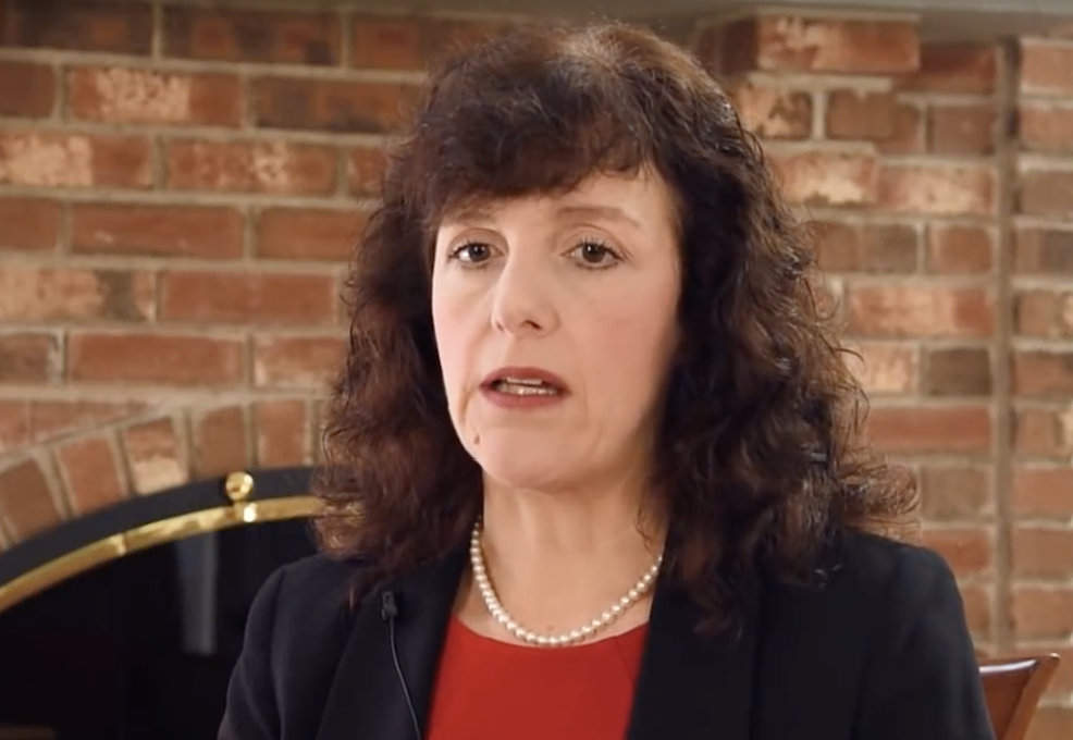 Michelle Cretella, pédiatre, au sujet du transgenrisme : « Une maladie ...